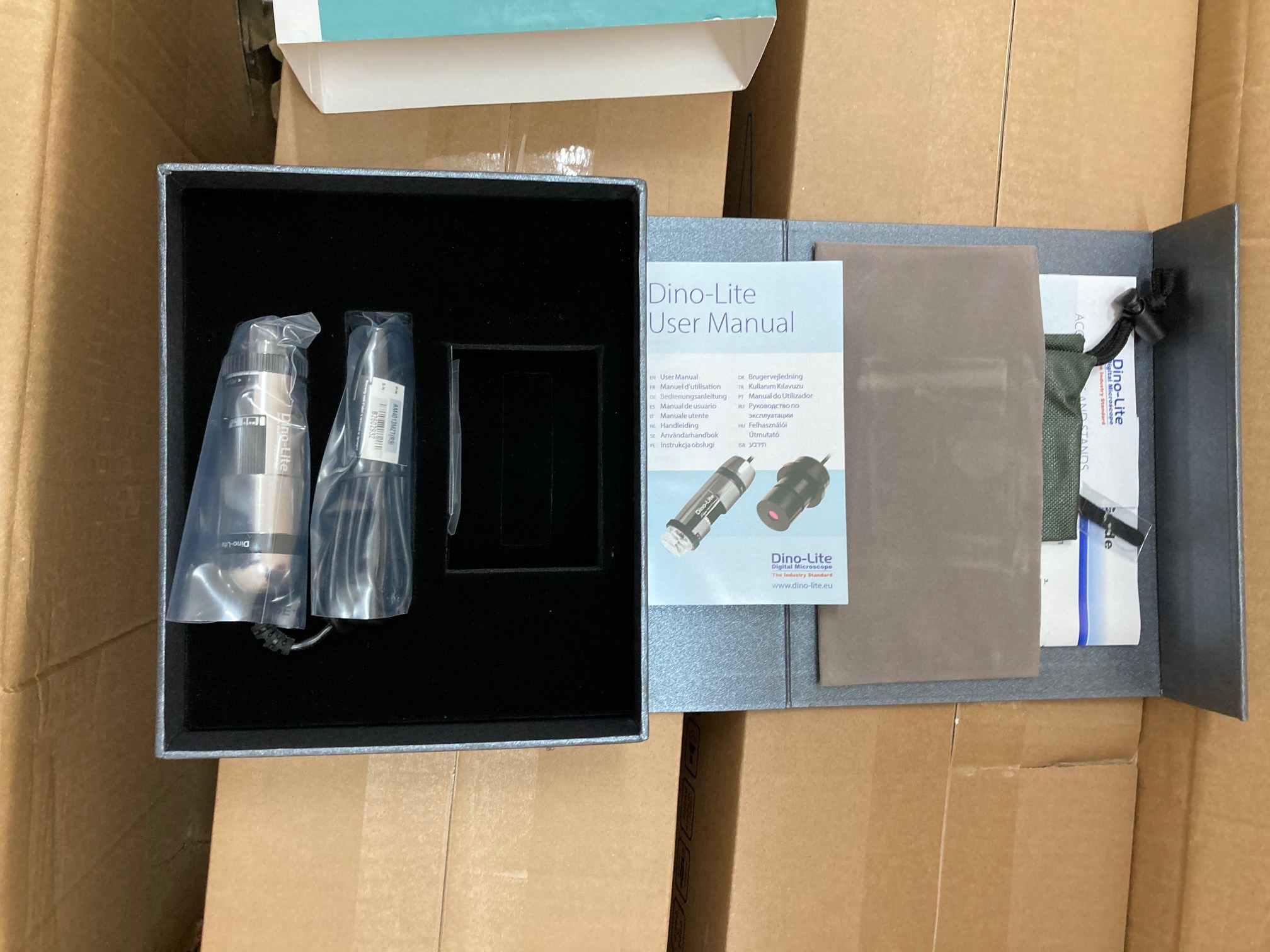 ICOMOS donates digitizing equipment to Ukraine - ICOMOS